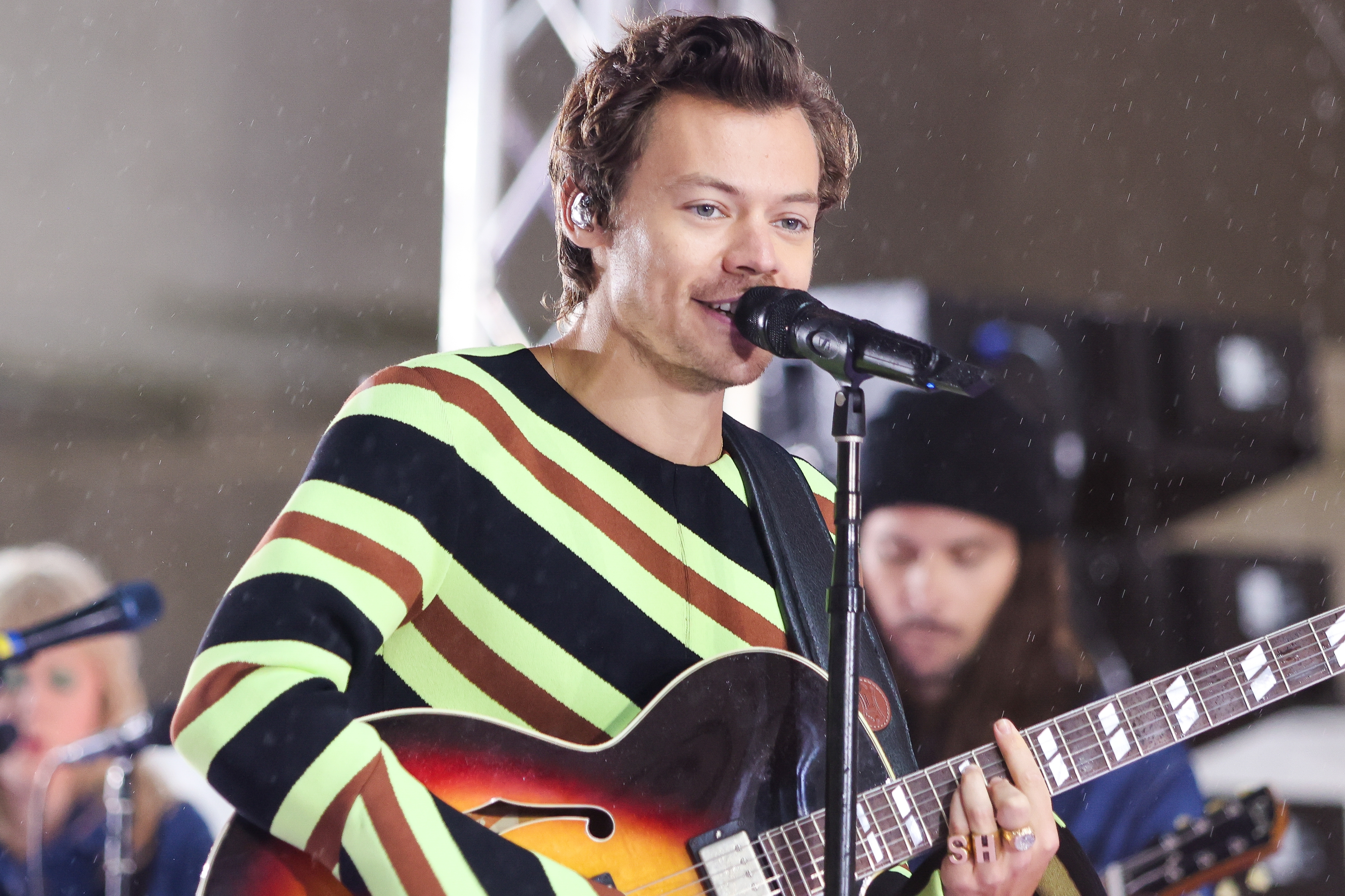 Hvad vi talte om i ugen der gik: Harry Styles buzz cut, om de danske ...